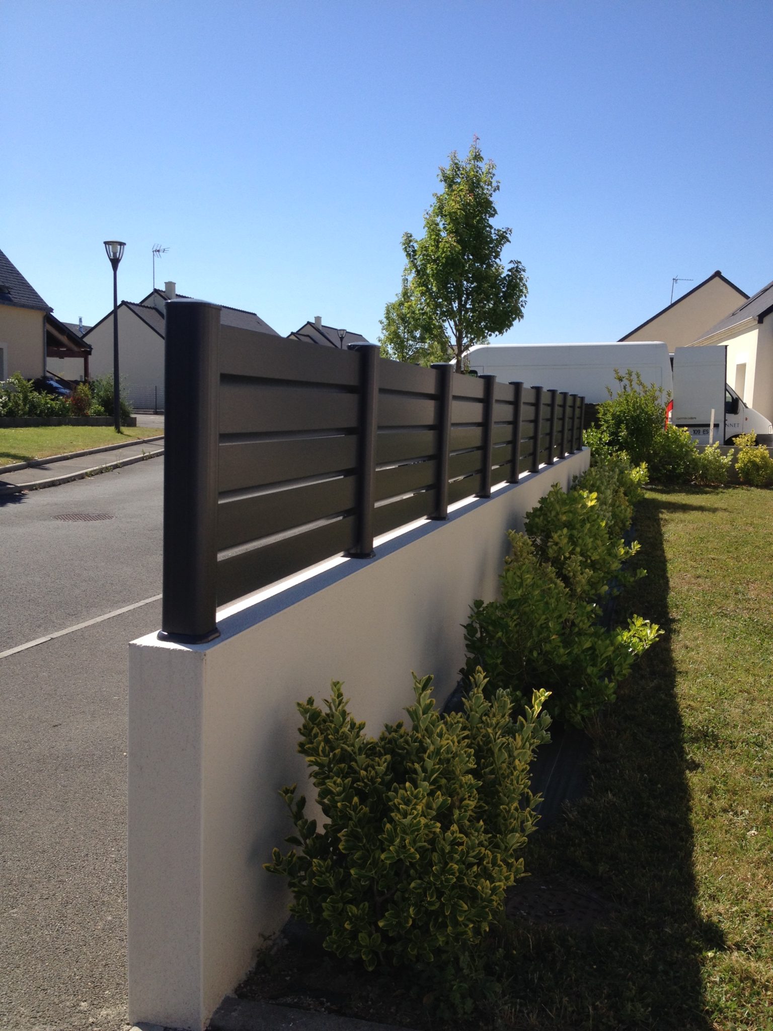 4M Industries fabricant de clôture PVC - 4M Industries